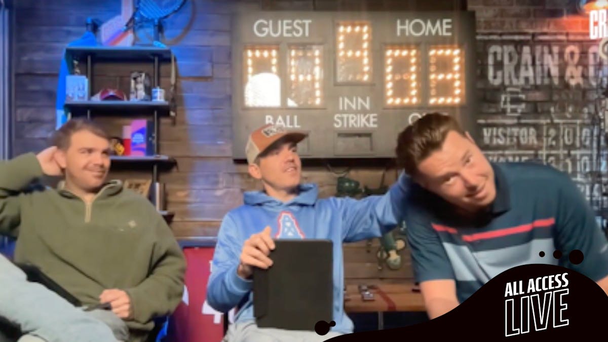 Ep. 832 33-Feet Tall